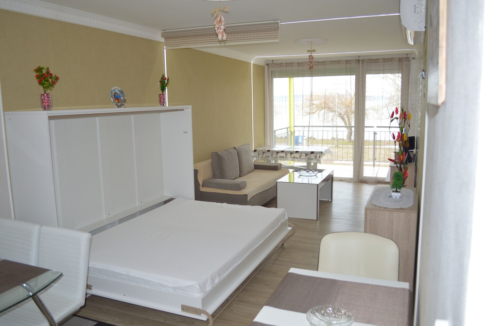 Siófok Ezüstpart Granada 2 Közvetlen Vizparti 50 Méter Teljes Panorámás Apartman - Plattensee