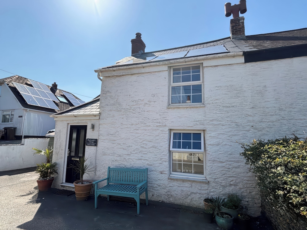 Blacksmiths Cottage - Crantock