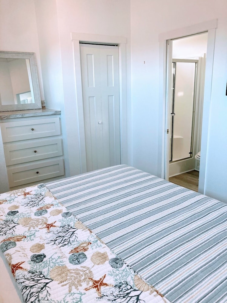 Goose Island Flats -The Whistler 1 BR 1BA - Aransas County | Vrbo