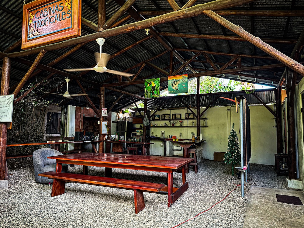 Cabinas Tropicales - Puerto Jiménez