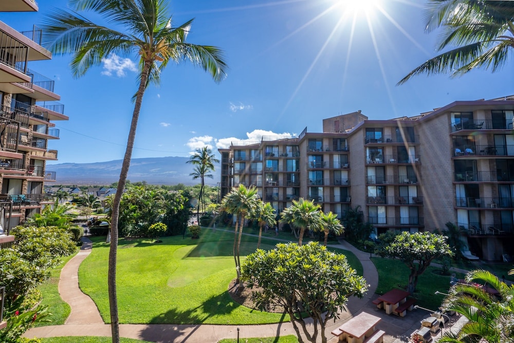 2 2 Oceanview Modern Resort Vistas - Kihei, HI