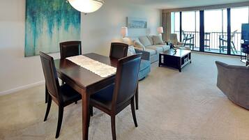 Apartamento em Condomínio Fechado (2 Bedrooms) | Comodidade do alojamento