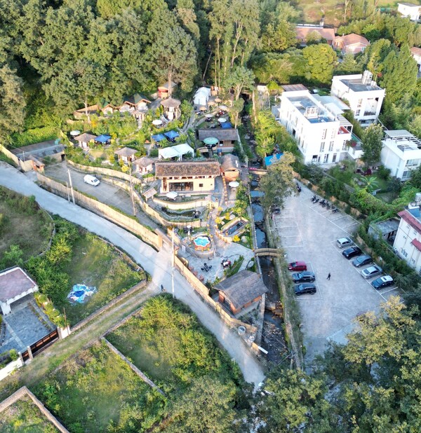 Dekkaido Onsen - Tibet