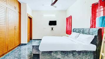 Quarto Premium | Lençóis de algodão egípcio, roupa de alta qualidade, cofre no quarto