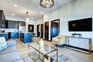 Televisor LCD de 55 polegadas com canais digitais 