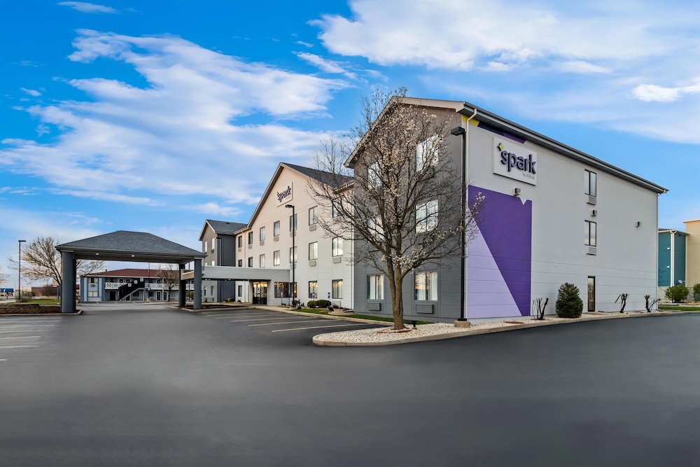 Spark By Hilton Merrillville - Gary, IN