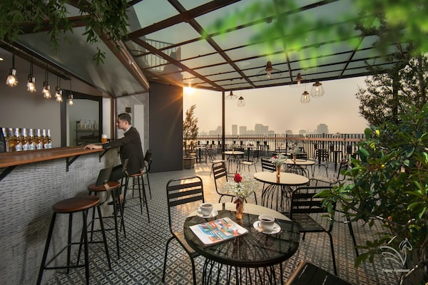 Westlake Pearl Aparthotel & Spa - By Pegasy Group - Hanoï