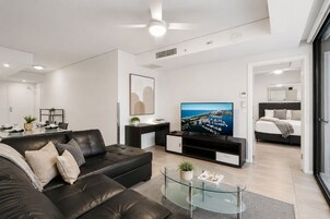 Apartamento, 1 quarto, casa de banho privativa, vista para o rio | Sala de estar