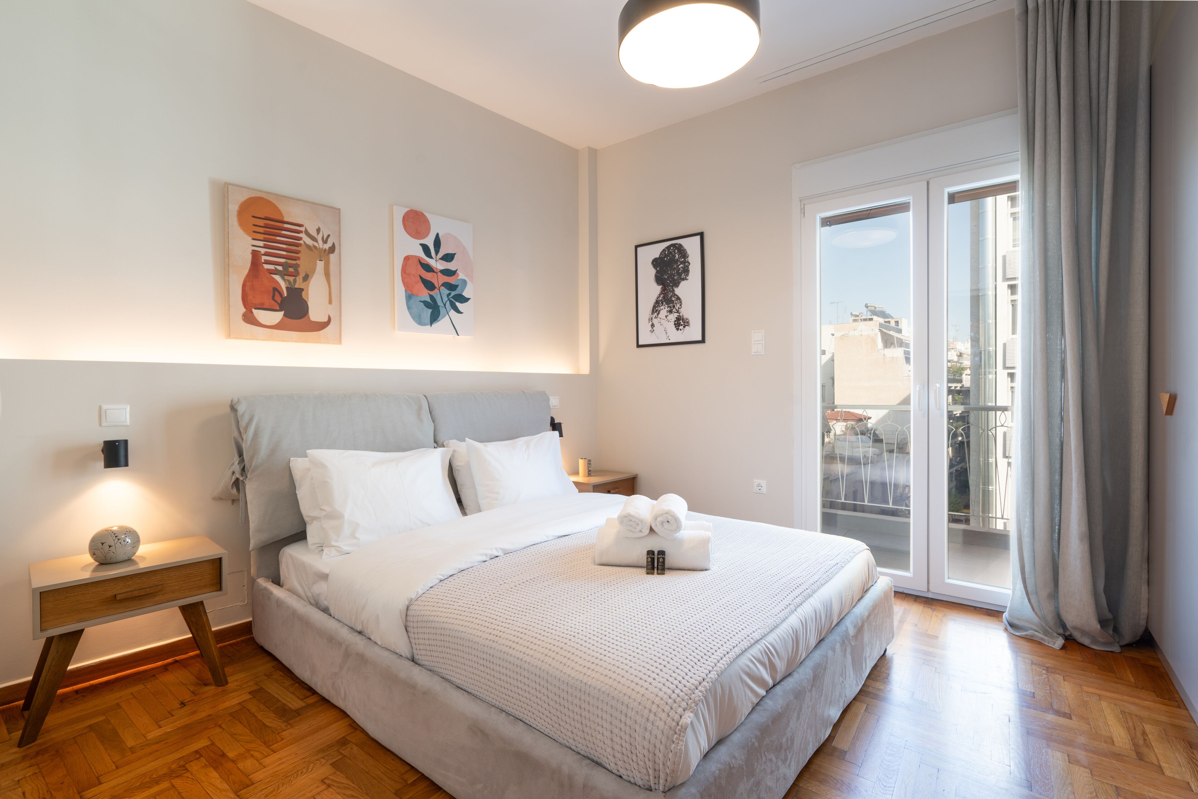 Apartamento Exclusivo | 3 quartos, cofre com capacidade para portátil 