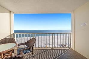 Apartamento Executivo, 1 quarto, varanda, vista para a praia | Varanda