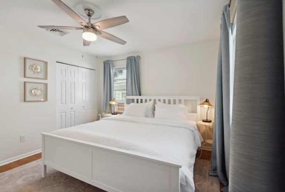 Magnolia Beach Cottage - Cape May, NJ