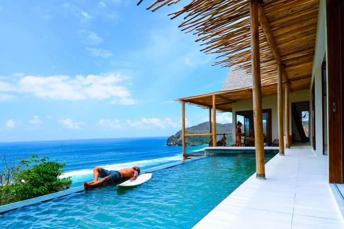 Villa Deluxe, vista para o oceano | 1 quarto, secretária, secretária adequada para computadores portáteis