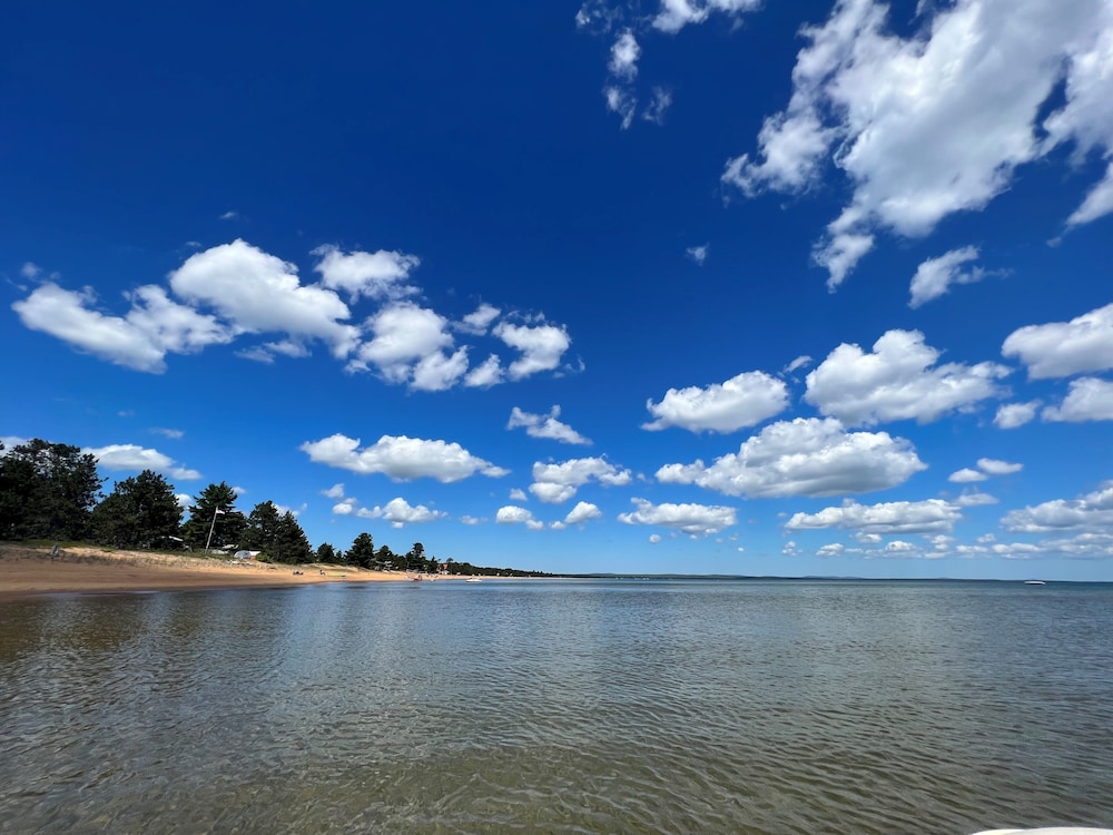 Stunning 4 Season New Beach House - Big Traverse Bay on Lake Superior ...