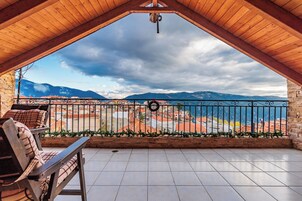 Suite Royal, lareira | Terraço/pátio interior