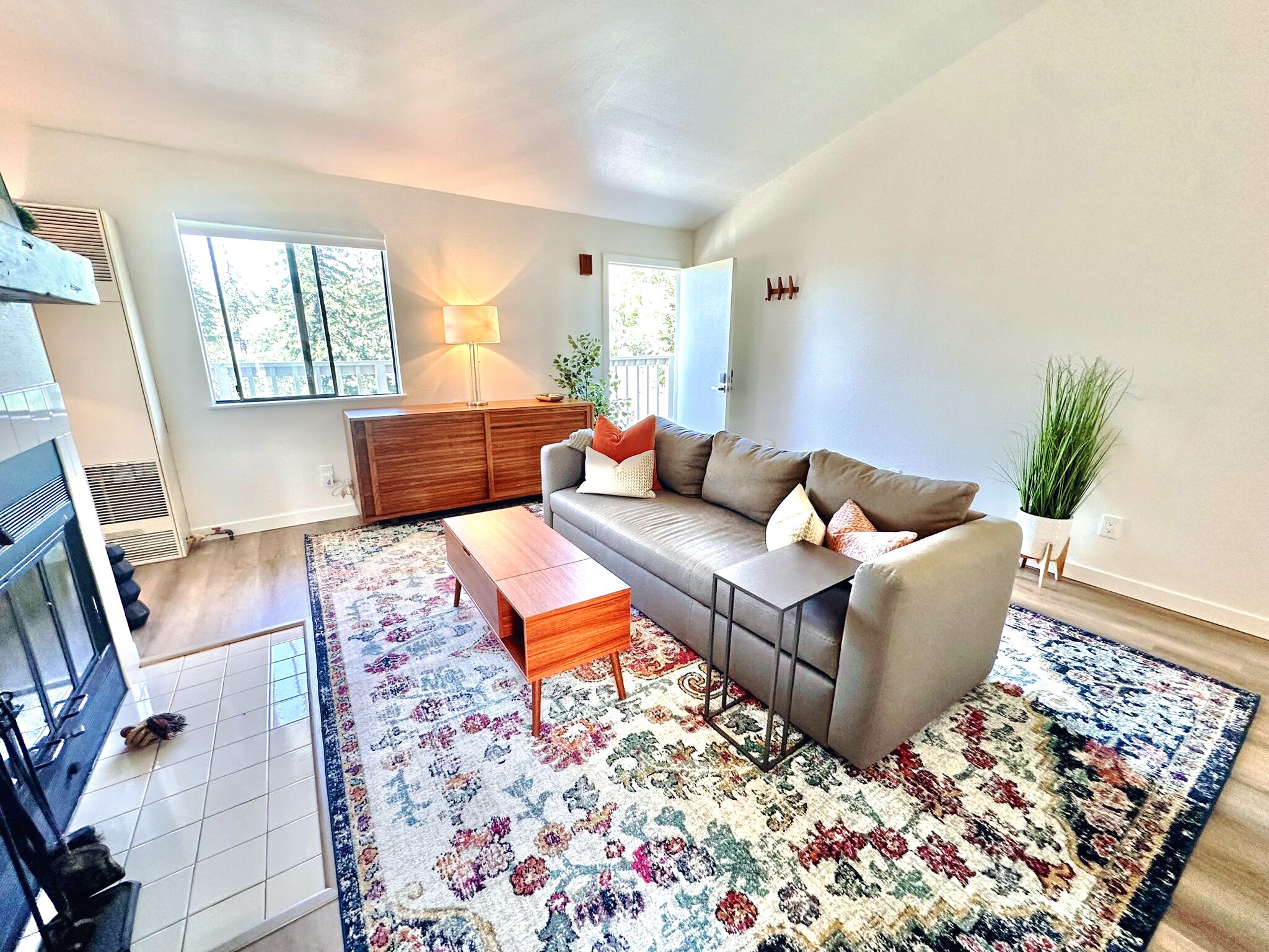 Chic & Cozy Oakland Getaway! - Oakland, CA