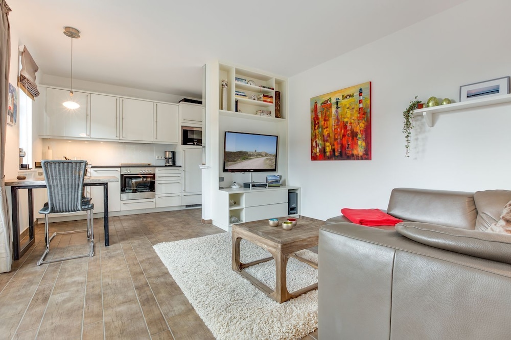 Landhaus Berthin-bleeg, App. 4 Buhne 4 - Top Lage. Luxuriöse Ausstattung. Wellness Im Hause - List
