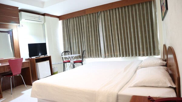 Patong Triple P - Patong Beach