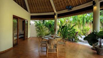 Vila tradicional | Sala de jantar