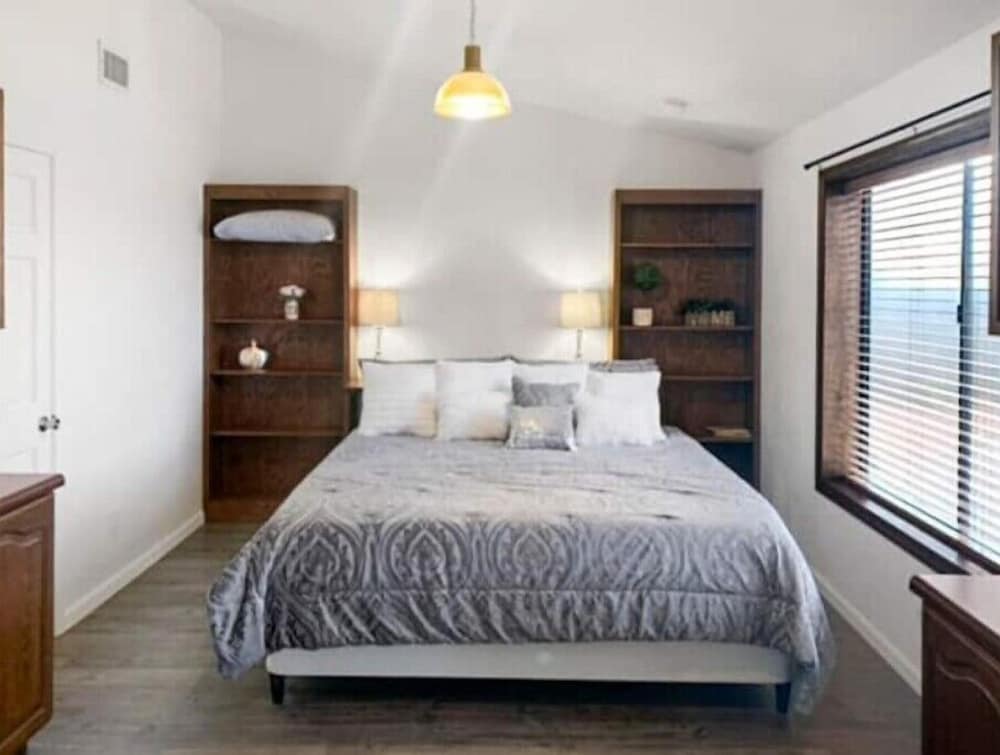 Lake Powell 4 Br, Hot Tub, On Golf Course, Views! - Page, AZ