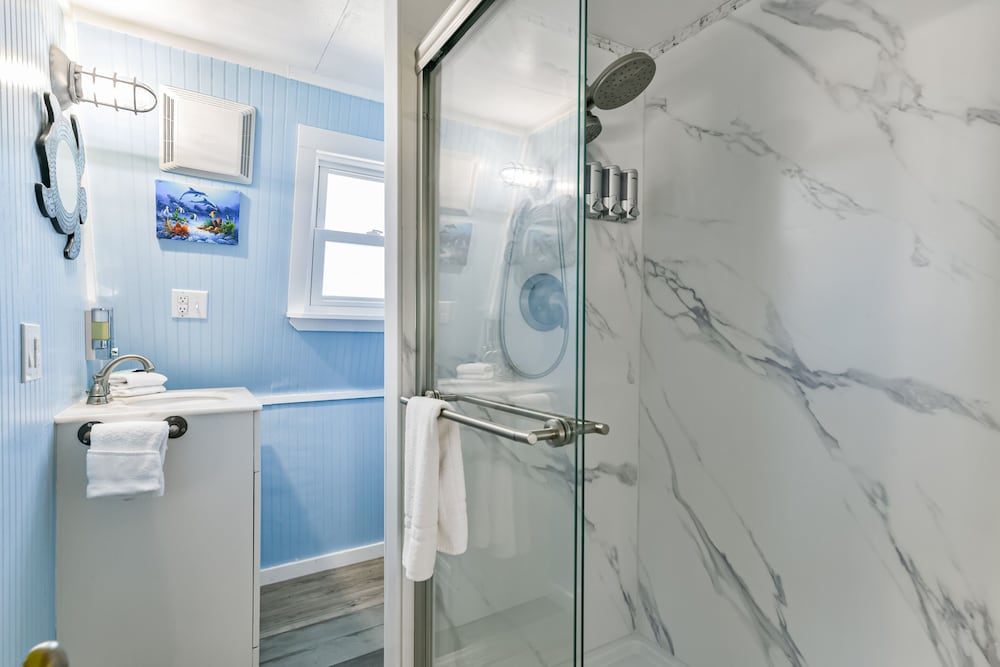 Hello Sunshine By Ryson Vacation Rentals - Galveston