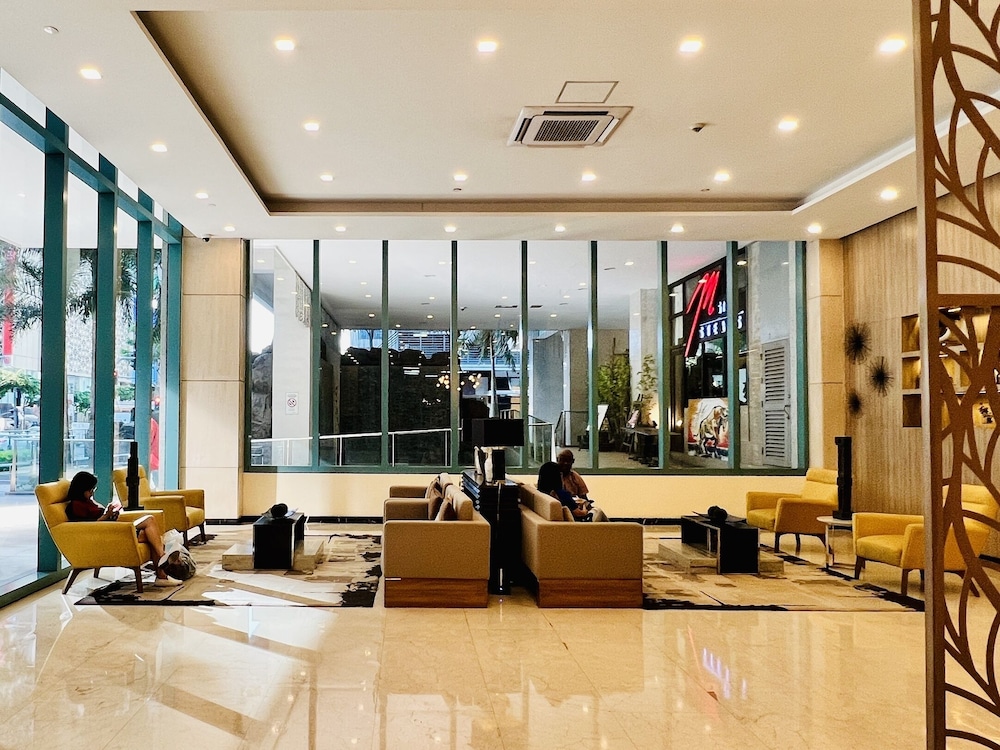 MODERN BGC 1BR, Uptown Mall Connector, 5G WiFi, Pool, Ste 17 - Taguig ...