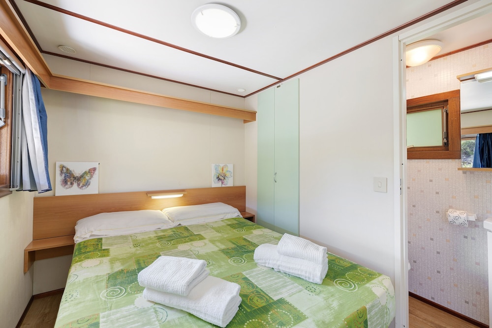 Casa Mobile 'Pian Dei Boschi - Holiday Home 1' Con Piscina Condivisa, Wi-fi E Aria Condizionata - Pietra Ligure