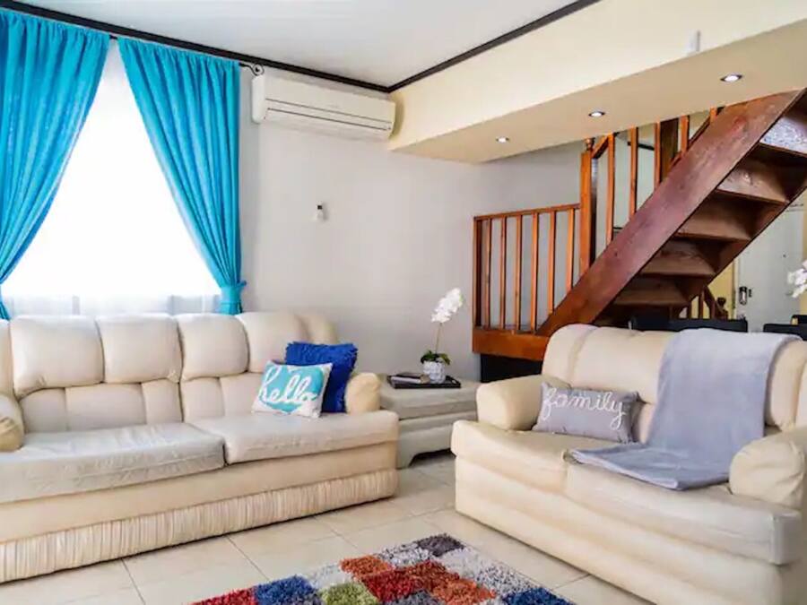 Televisor LED de 50 polegadas com canais por cabo, Netflix