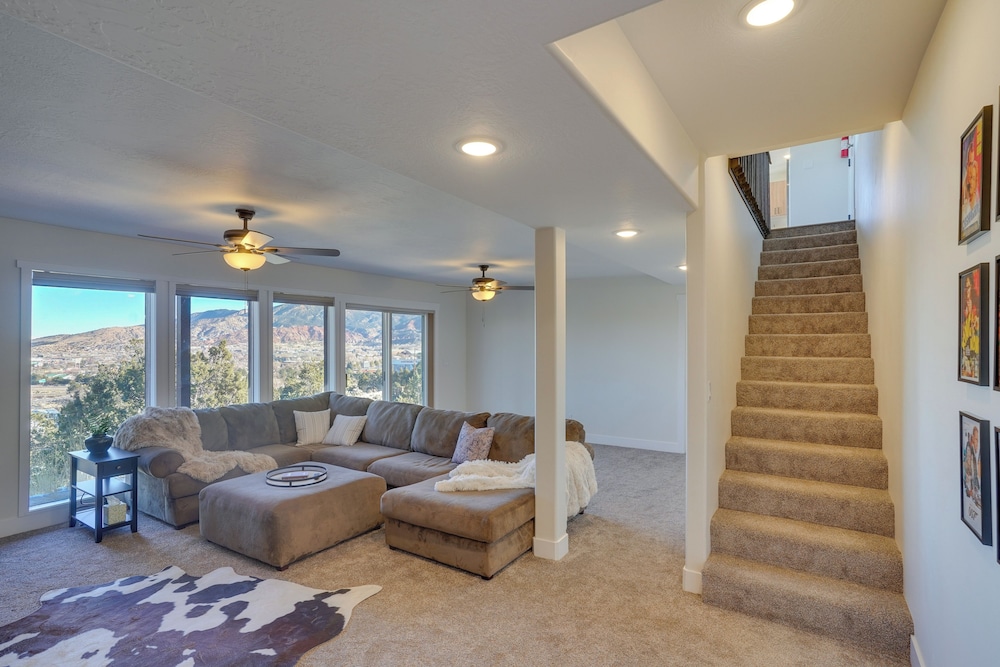 Cedar City Home W/ Mountain Views & Game Room! - Cedar City, UT