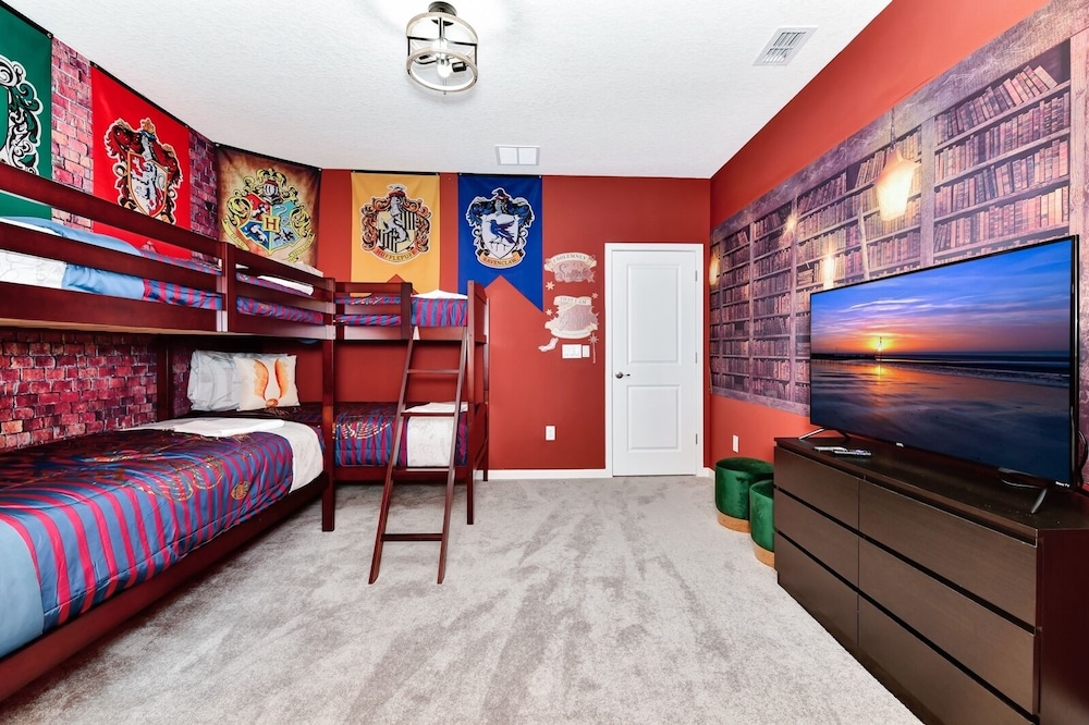 15-bed Hollywood Themed Disney Mansion For 34 Guest Stars! Stunning Luxury! - Kissimmee, FL
