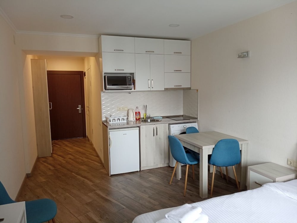 Very Cool, Cozy Apartment - Batumi