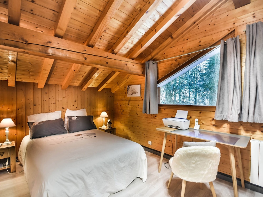 Chalet Les Gets, 3 Bedrooms, 7 Persons - Les Gets