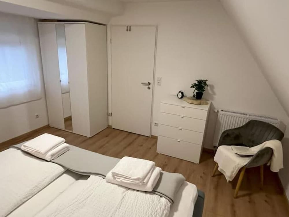 Gemütliche Wohnung / Nähe Nationalpark Eifel,phantasialand,köln,bonn,wanderwege - Euskirchen