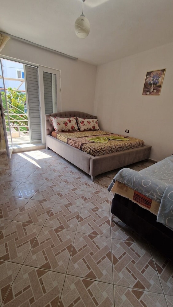 Villa Minaj - Triple Suite 1st Floor - Ksamil