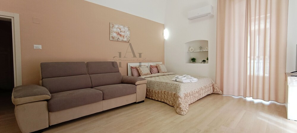 Elegante Appartamento Storico Nel Cuore Della Città: Goditi Eleganza E Relax - Molfetta