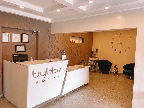 Sky Suites Osu - Accra