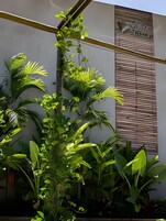 Vila | Detalhe da fachada