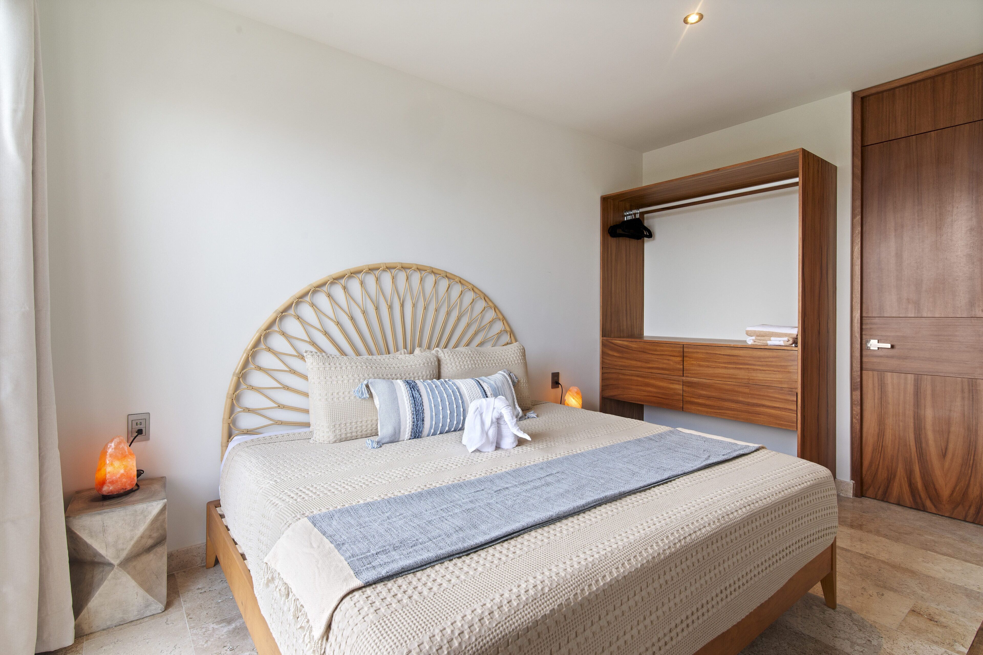 Apartamento família, 1 quarto, sacada, vista para o parque | 1 quarto, individualmente decorados, individualmente mobiliados