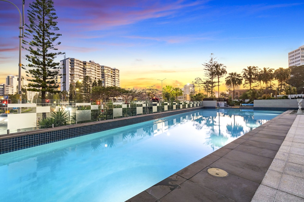 Avalon Apartments - Wow Stay - Surfers Paradise