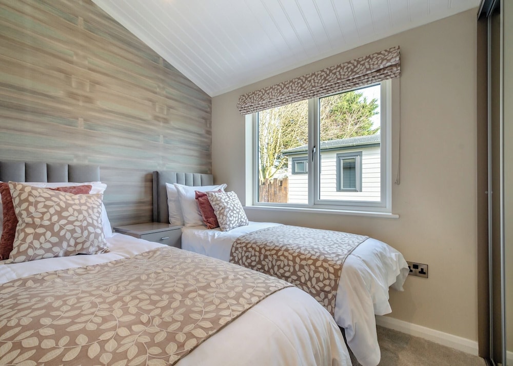 4 Bedroom Accommodation In Faringdon - Wiltshire