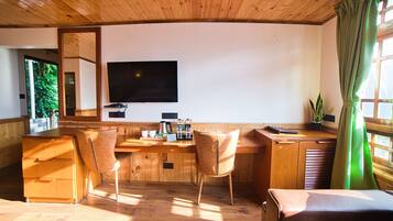 Suite Superior | 1 quarto, quartos insonorizados, Wi-fi grátis