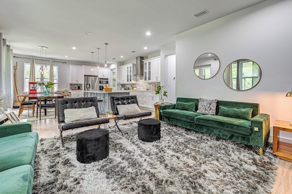 3 Mi To Usf: Dog-friendly Home W/ Large Yard - Tampa, FL