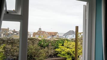 Deluxe Room for 4 | Vista do quarto