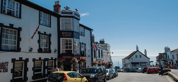 The Royal Lion Hotel - Dorset