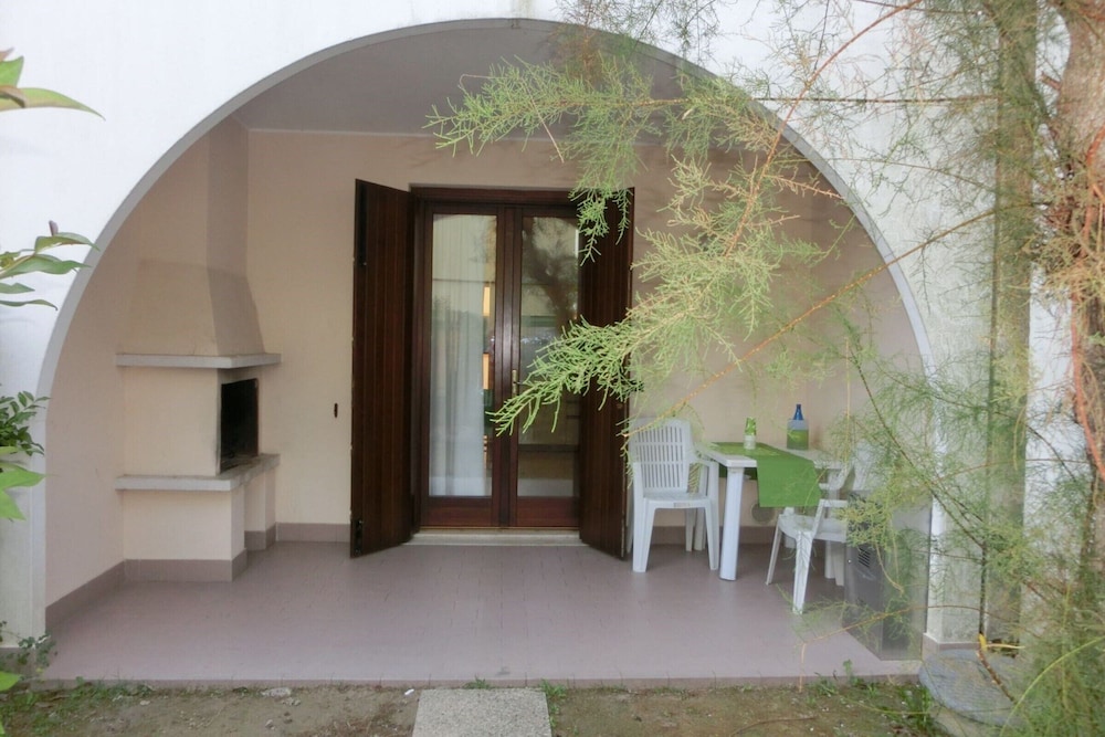 Inviting And Cozy Apartment With Swimming Pool - Bibione