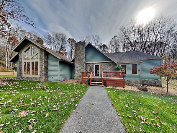 To The Point By Taylor Made Deep Creek - Deep Creek Lake, MD