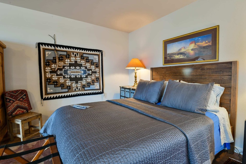 Moab Grand View - Secluded Breathtaking Views - Spanish Valley | Vrbo