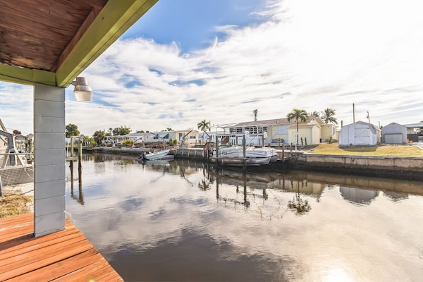 Flamingo Bay Cottage 3 Bedroom Cottage By Redawning - Captiva, FL