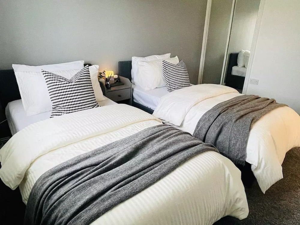 Elegant 3br House In Glasgow - Glasgow