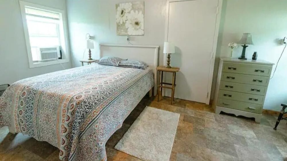 Quiet 2 Br Cabin In Abingdon B - Abingdon, VA
