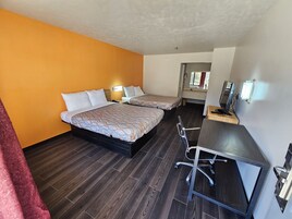 Quarto casal standard (Non-Smoking) | Wi-Fi de cortesia, roupa de cama
